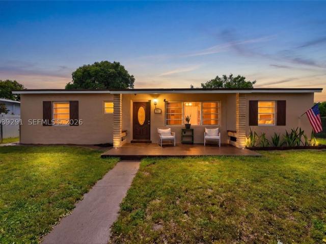 4 bedroom luxury Villa for sale in Miami Gardens, Florida