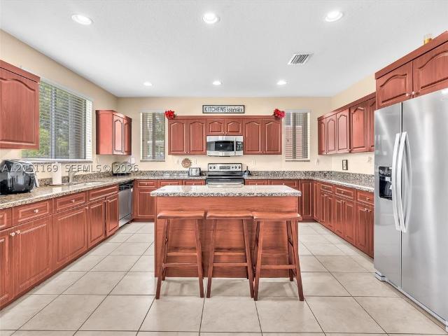 4 bedroom luxury Villa for sale in Miami Gardens, Florida
