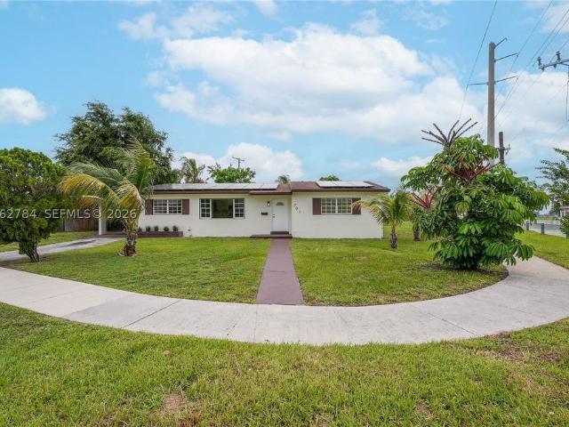 4 bedroom luxury Villa for sale in Miami Gardens, Florida
