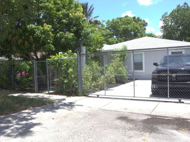 4 bedroom luxury Villa for sale in Miami Gardens, United States
