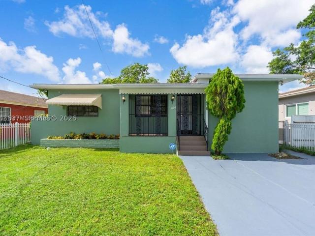 4 bedroom luxury Villa for sale in Miami Heights Trailer Park, Florida