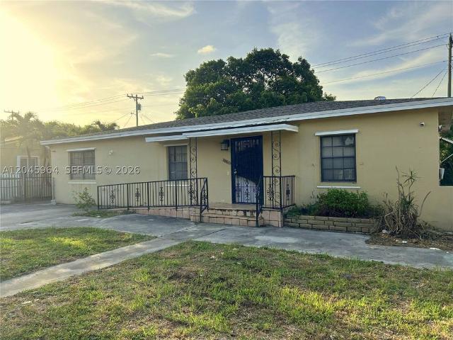 4 bedroom luxury Villa for sale in Miami Heights Trailer Park, Florida