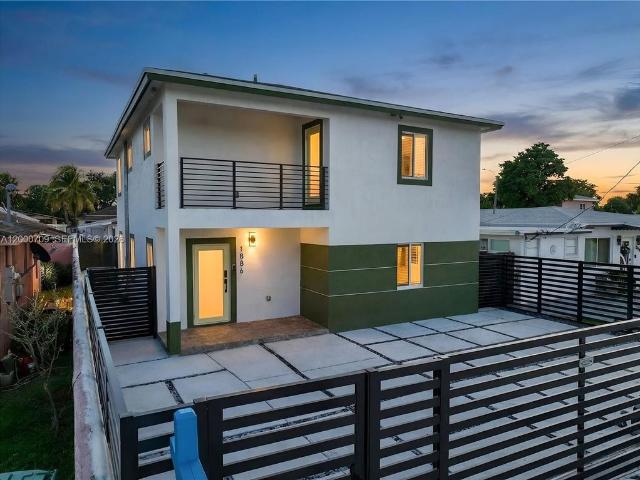 4 bedroom luxury Villa for sale in Miami Heights Trailer Park, Florida