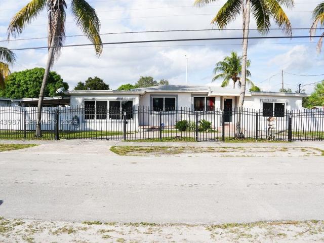 4 bedroom luxury Villa for sale in Miami Heights Trailer Park, United States