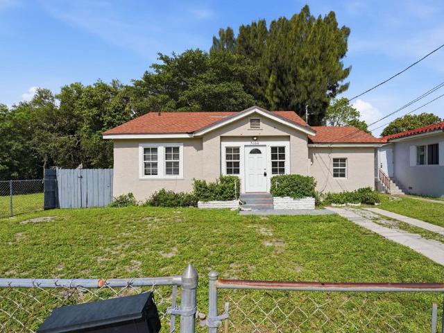4 bedroom luxury Villa for sale in Miami Shores, Florida