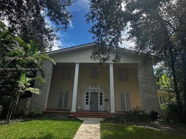 4 bedroom luxury Villa for sale in Miami Shores, Florida
