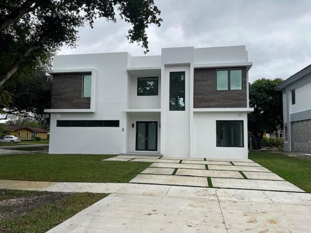 4 bedroom luxury Villa for sale in Miami Springs, Florida