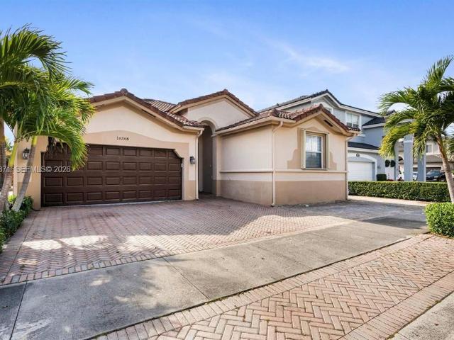 4 bedroom luxury Villa for sale in Miami Terrace Mobile Home, Florida
