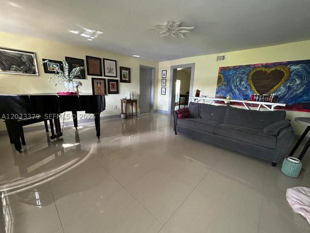 4 bedroom luxury Villa for sale in Miami, United States