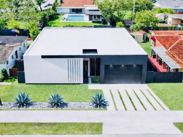 4 bedroom luxury Villa for sale in Miami, United States