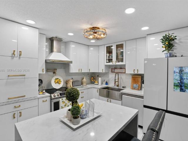 4 bedroom luxury Villa for sale in Miami, United States