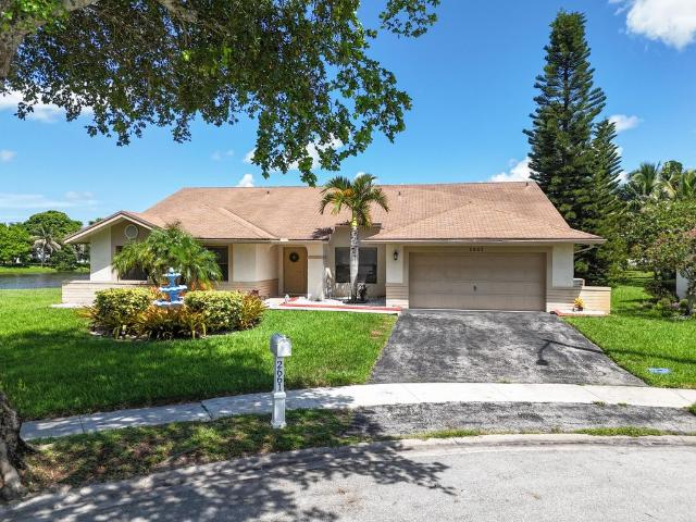4 bedroom luxury Villa for sale in Miramar, United States
