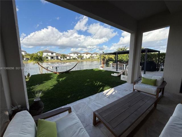 Luxury Villa for sale in Miramar, Florida
