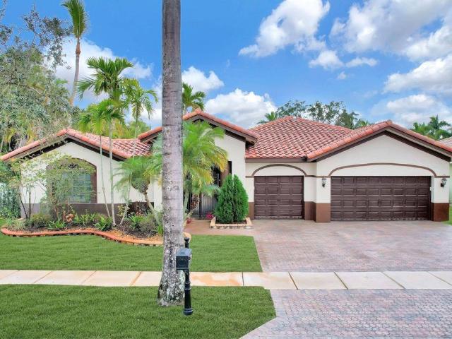 4 bedroom luxury Villa for sale in Miramar, United States