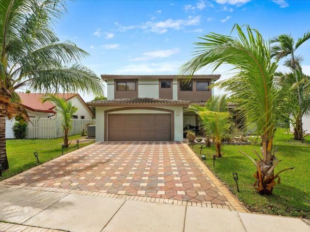 4 bedroom luxury Villa for sale in Miramar, United States