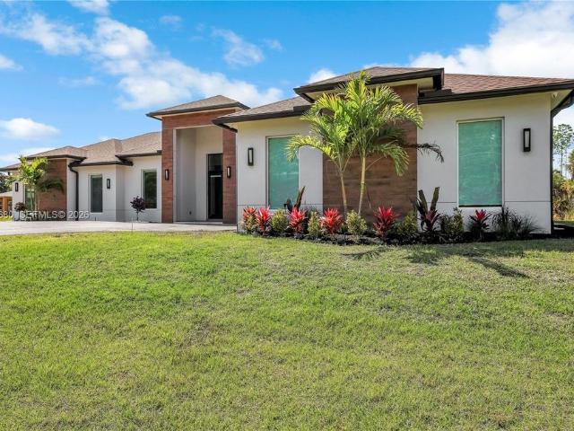 4 bedroom luxury Villa for sale in Naples, Florida