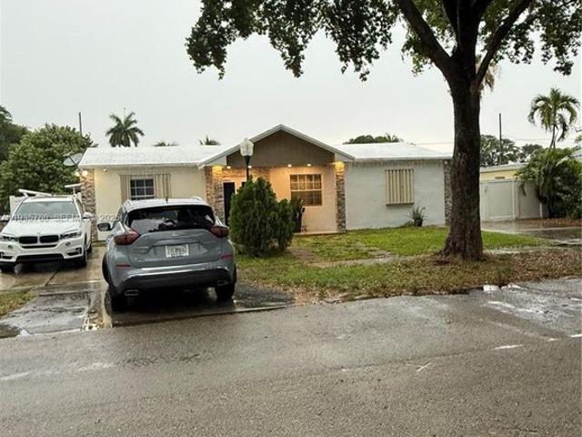 4 bedroom luxury Villa for sale in North Miami, United States