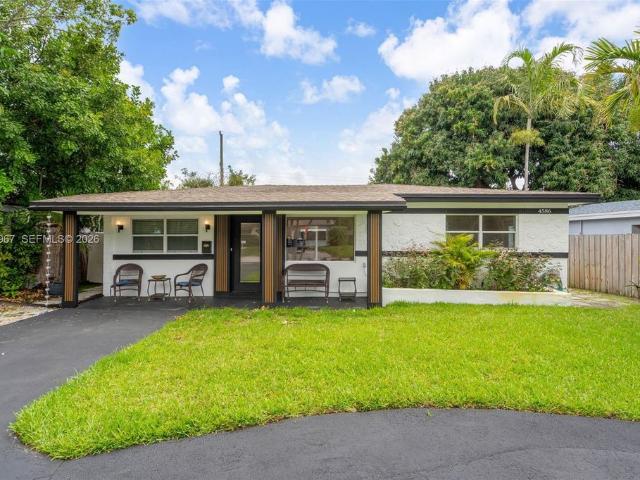 4 bedroom luxury Villa for sale in Oakland Park, Florida