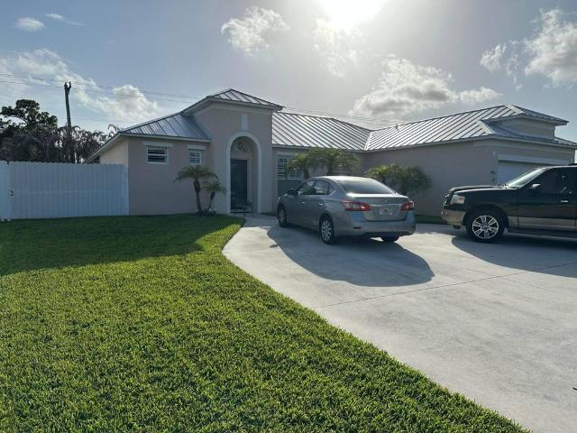 4 bedroom luxury Villa for sale in Aventura, Florida