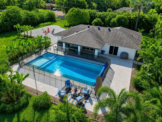 4 bedroom luxury Villa for sale in Aventura, Florida