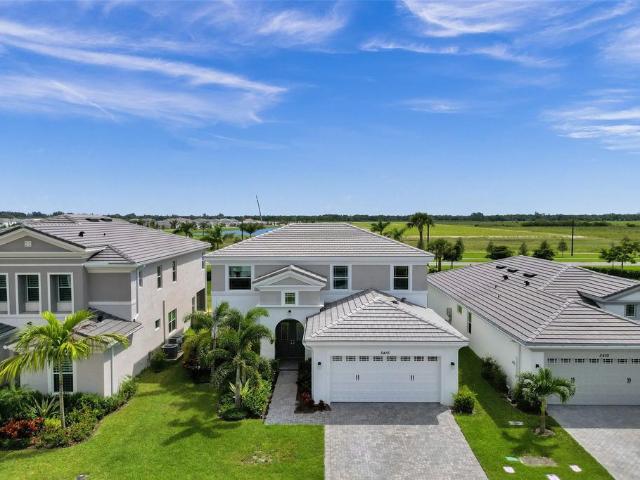 4 bedroom luxury Villa for sale in Aventura, Florida