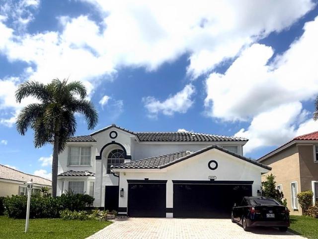 4 bedroom luxury Villa for sale in Boca Raton, Florida