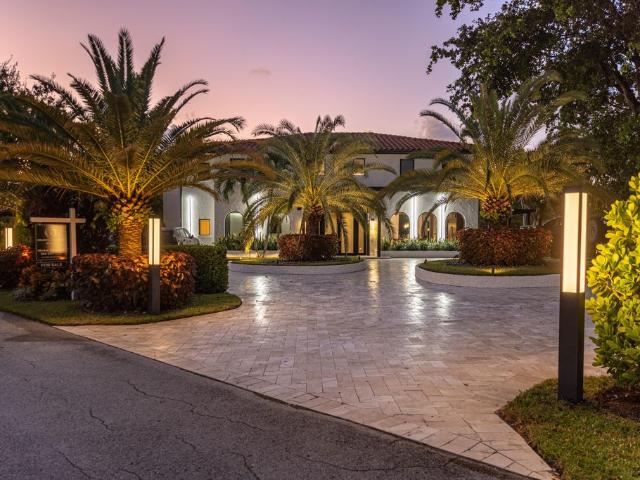 4 bedroom luxury Villa for sale in Boca Raton, Florida