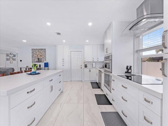 4 bedroom luxury Villa for sale in Boca Raton, Florida