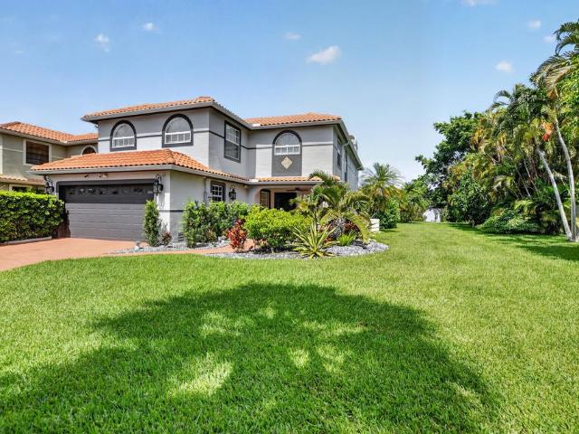 4 bedroom luxury Villa for sale in Boca Raton, Florida