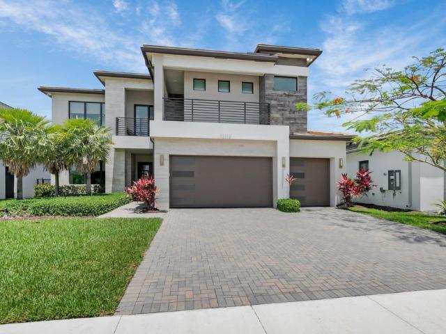4 bedroom luxury Villa for sale in Boca Raton, Florida