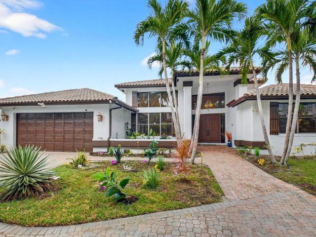 4 bedroom luxury Villa for sale in Boca Raton, Florida
