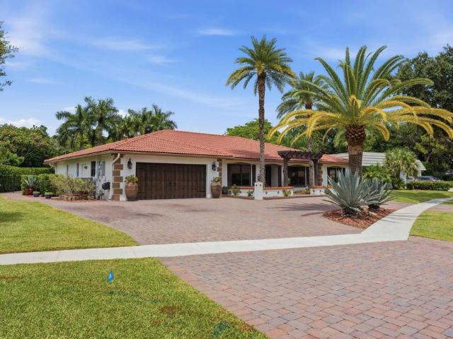 4 bedroom luxury Villa for sale in Boca Raton, Florida