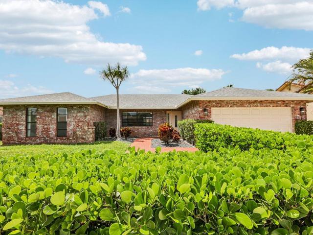 4 bedroom luxury Villa for sale in Boca Raton, Florida