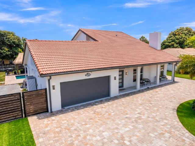 4 bedroom luxury Villa for sale in Boca Raton, Florida