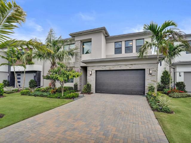 4 bedroom luxury Villa for sale in Boca Raton, Florida
