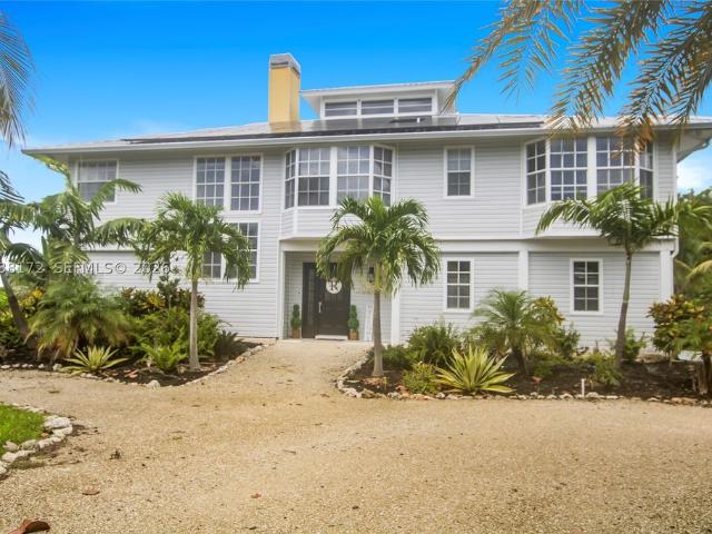 4 bedroom luxury Villa for sale in Bokeelia, Florida