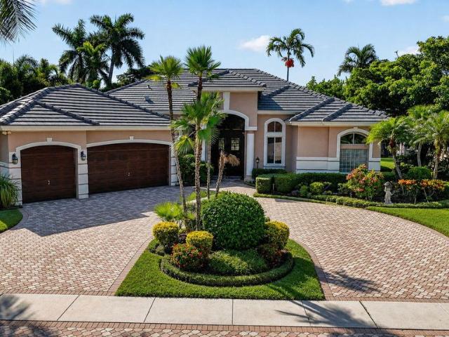 4 bedroom luxury Villa for sale in Boynton Beach, Florida