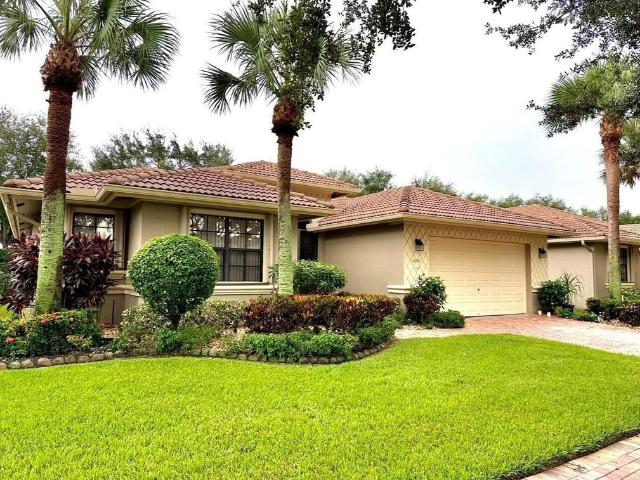 4 bedroom luxury Villa for sale in Boynton Beach, Florida