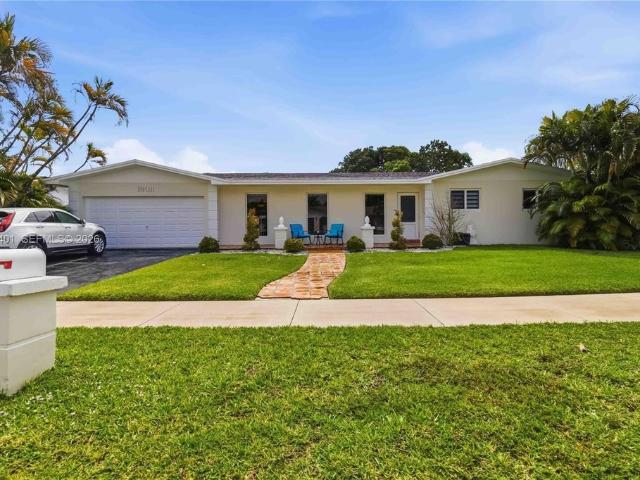 4 bedroom luxury Villa for sale in Cutler Bay, Florida