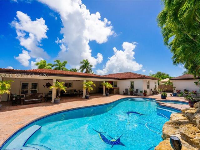 4 bedroom luxury Villa for sale in Cutler Bay, Florida