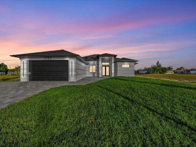 4 bedroom luxury Villa for sale in Cape Coral, Florida