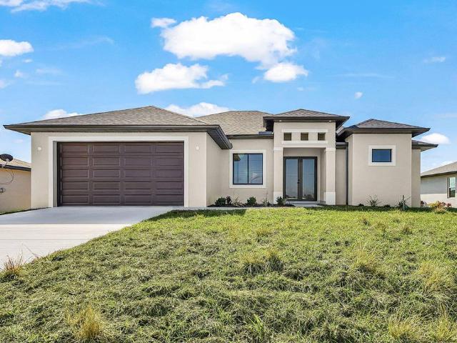 4 bedroom luxury Villa for sale in Cape Coral, Florida