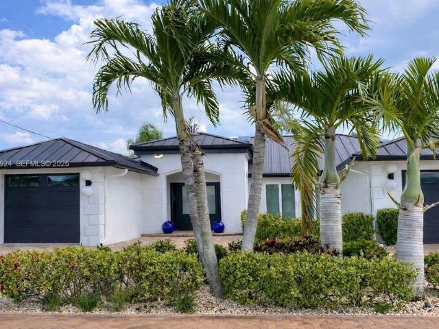4 bedroom luxury Villa for sale in Cape Coral, United States