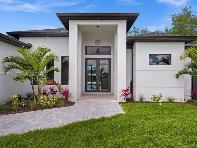 4 bedroom luxury Villa for sale in Cape Coral, United States