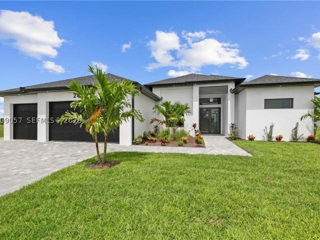 4 bedroom luxury Villa for sale in Cape Coral, United States