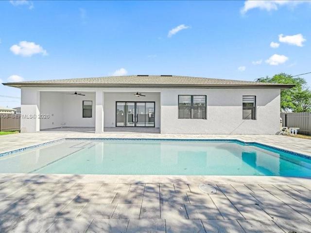 4 bedroom luxury Villa for sale in Cape Coral, United States