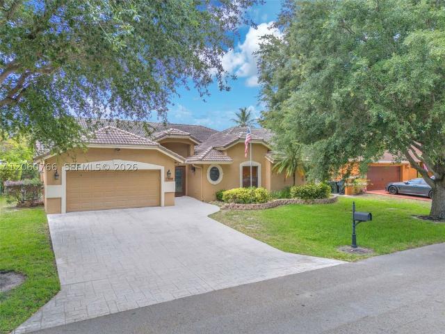 4 bedroom luxury Villa for sale in Coconut Creek, Florida