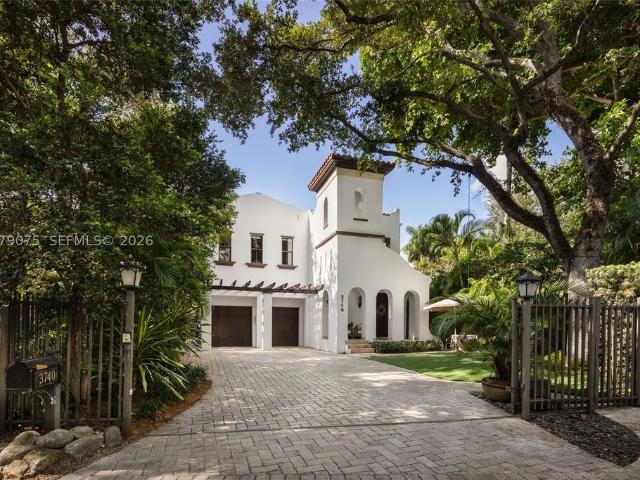 4 bedroom luxury Villa for sale in Coconut Grove, United States