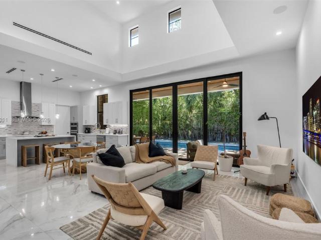 4 bedroom luxury Villa for sale in Coral Gables, Florida