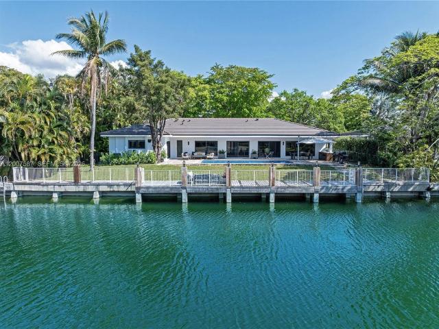 4 bedroom luxury Villa for sale in Coral Gables, Florida